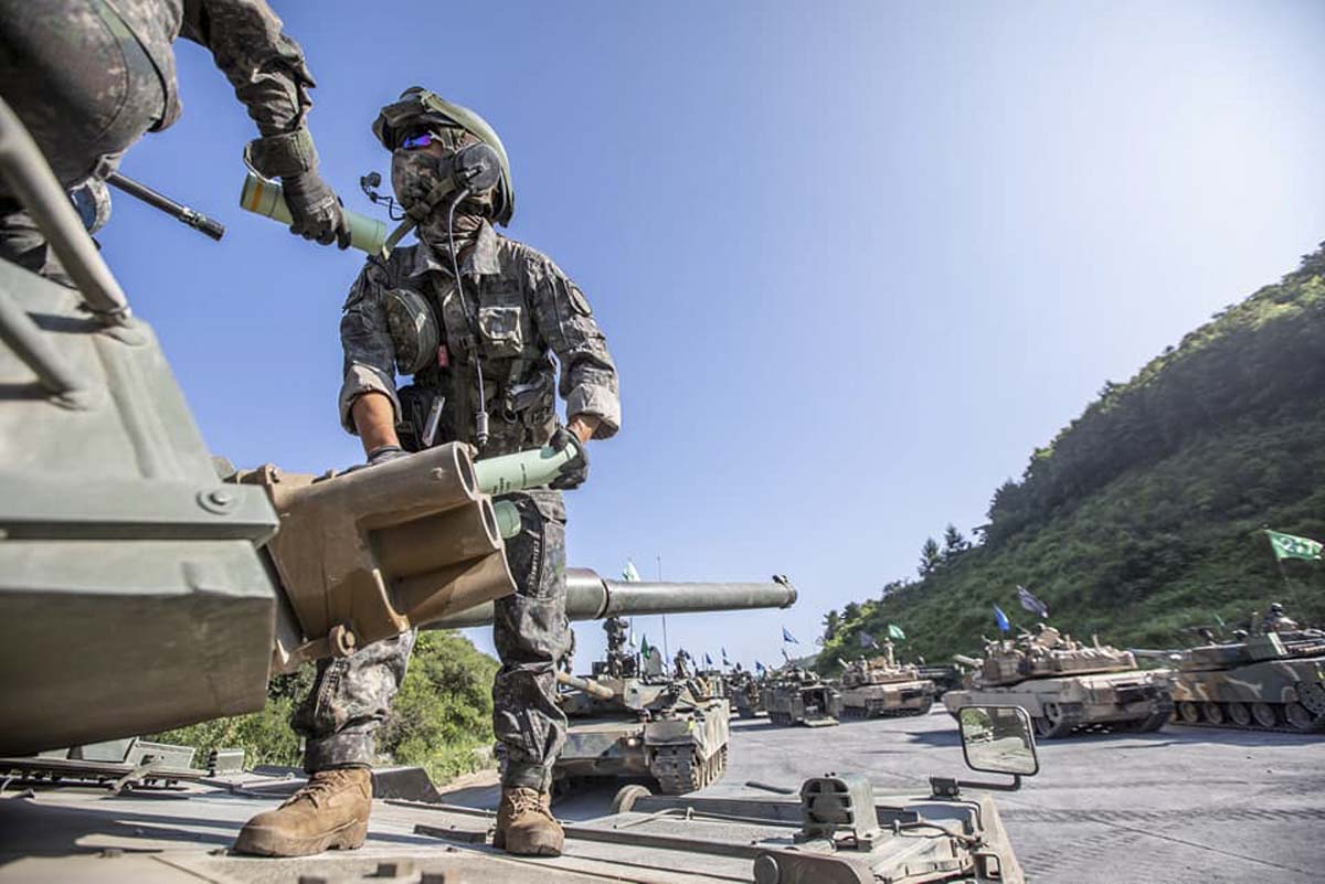 ROK 육군 - K2흑표전차, 한•미 연합군은 승리를 향해 진격중!