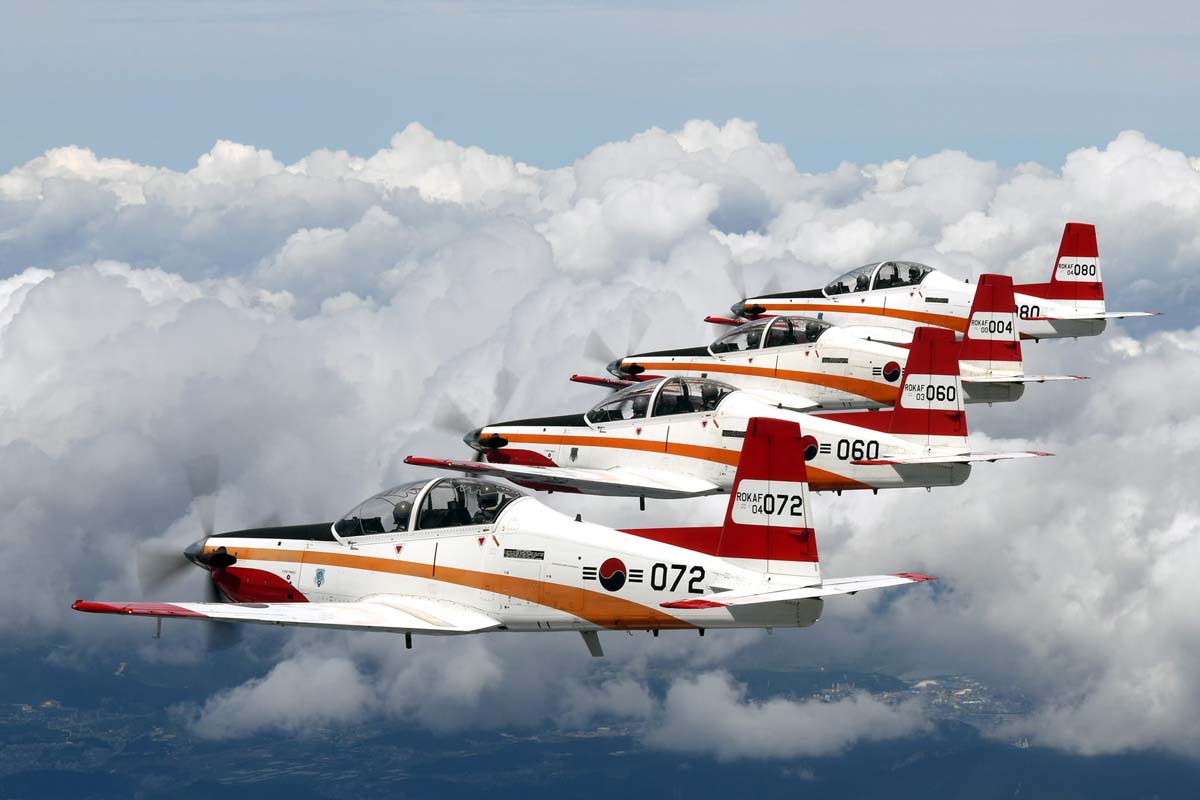 ROK 공군 - 공군, KT-1 웅비, 가을하늘을 날다!