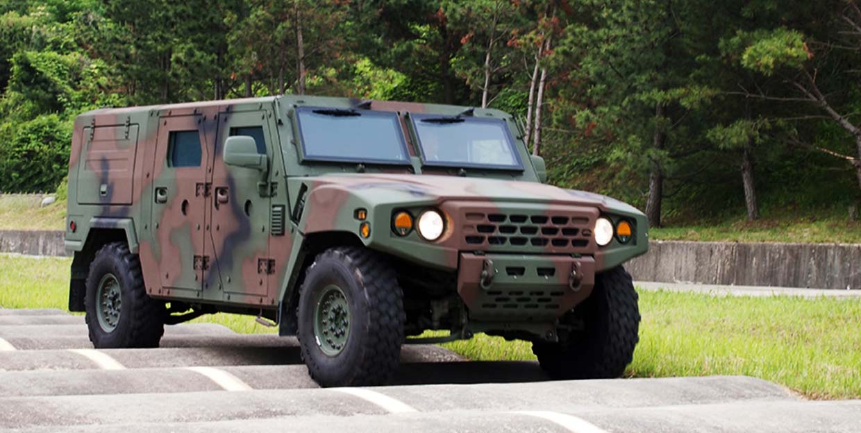 ROK 전술차량 - [사진 13장] 기아 K151 지휘 4인승 전술차량