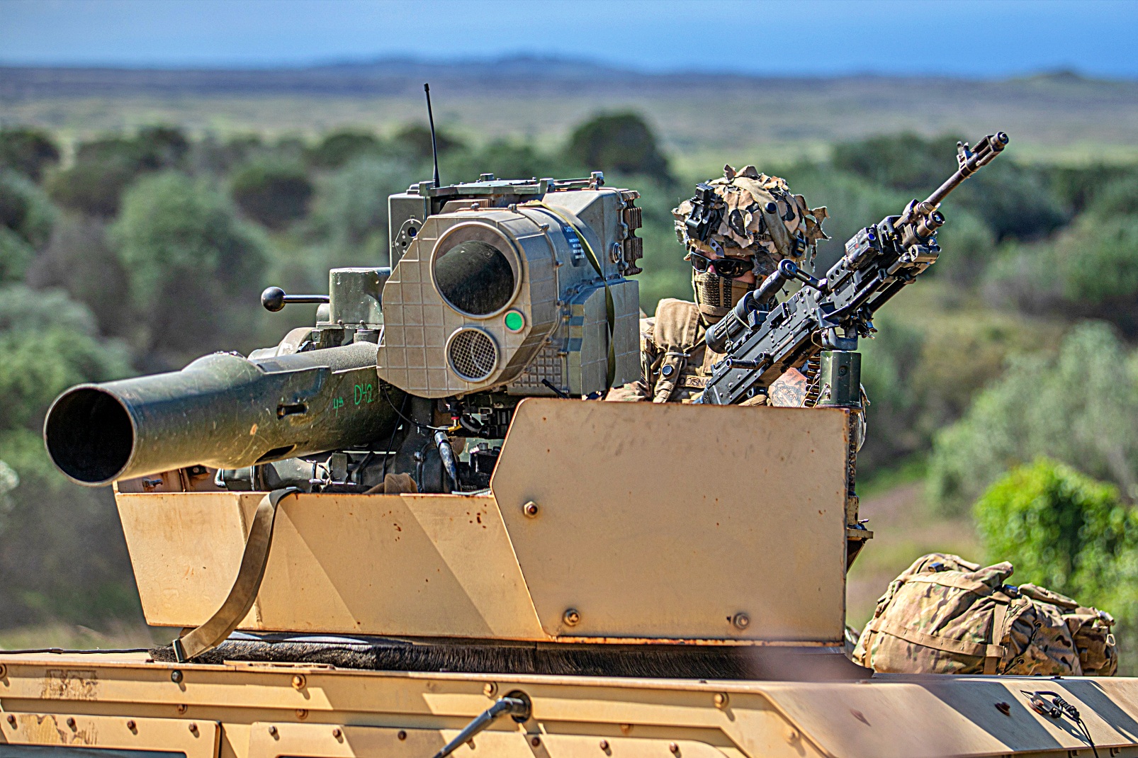 World 육군 - 하와이주둔 미육군 25 사단 JPMRC 23-01 참가 TOW 장착한 험비 기동훈련