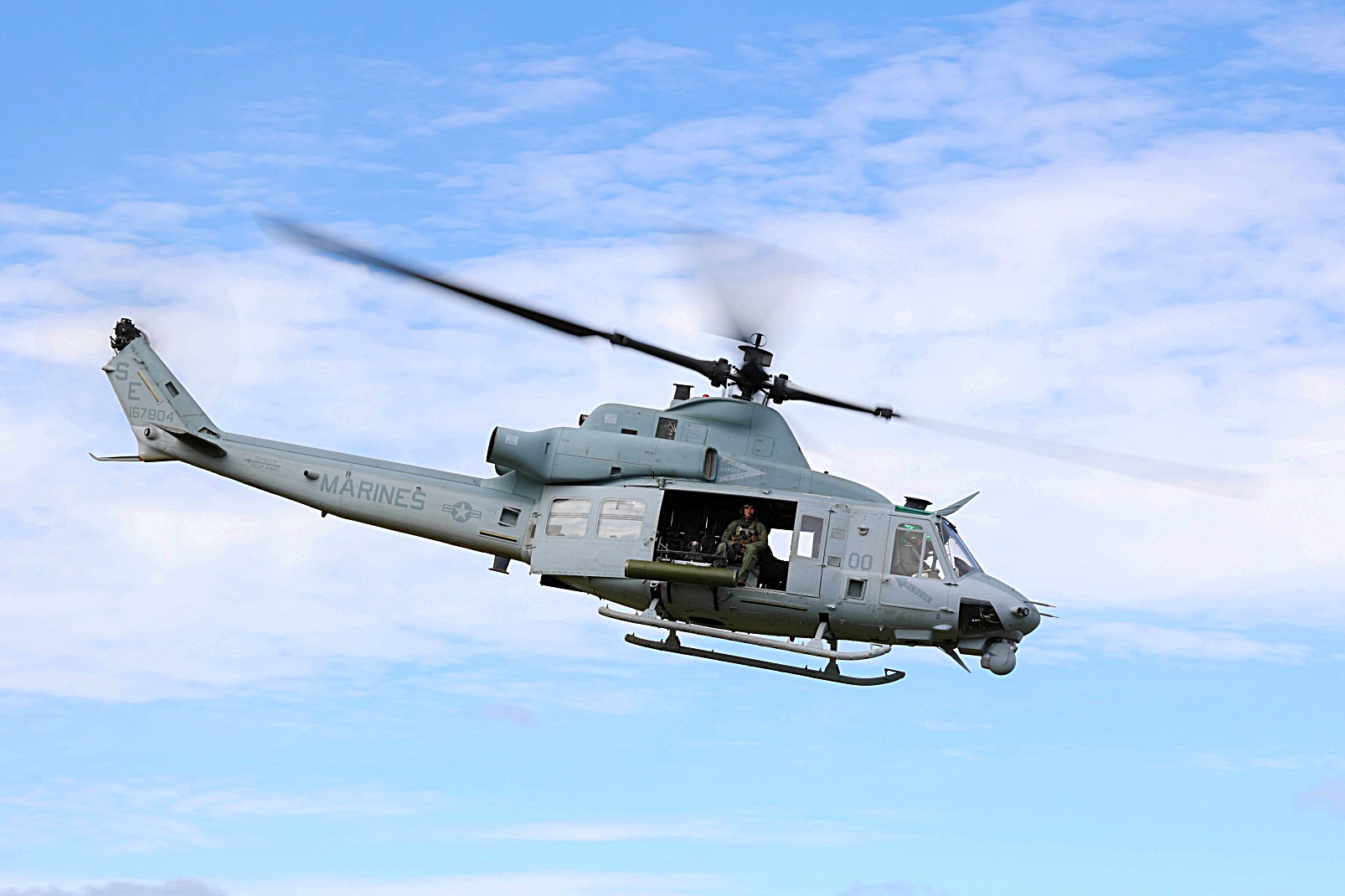 World 헬리콥터 - 미 일 합동훈련 Resolute Dragon 22 참가 UH-1Y, AH-1Z 및 UH-1H/J