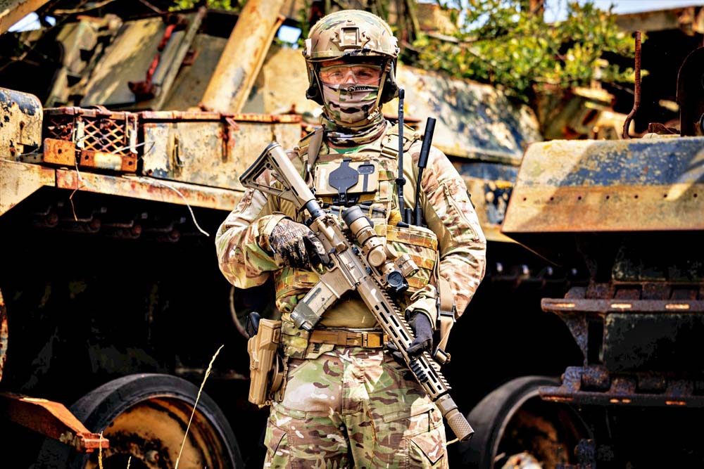 World 대중소화기 - 영국육군 신형 AIW 소총 L403A1 도입