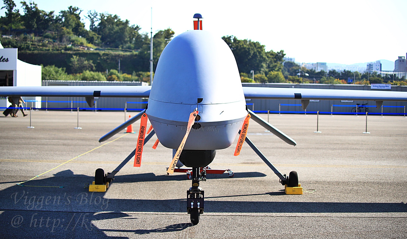 PHOTO - ADEX 21에 전시된 미 육군 MQ-1C Grey Eagle 무인 정찰공격기