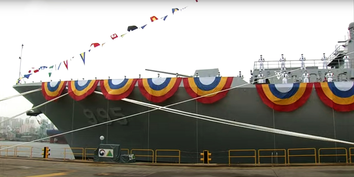 메인추출 - DDG-995 정조대왕함, 3축 핵심전력 체계 세계 최고의 해군 핵심전력 진수