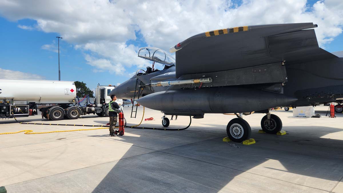 메인추출 - [현장 15장] F-15K 출격, 다국적 연합공중훈련 '피치블랙’ 훈련…필리핀 FA-50PH도 출격