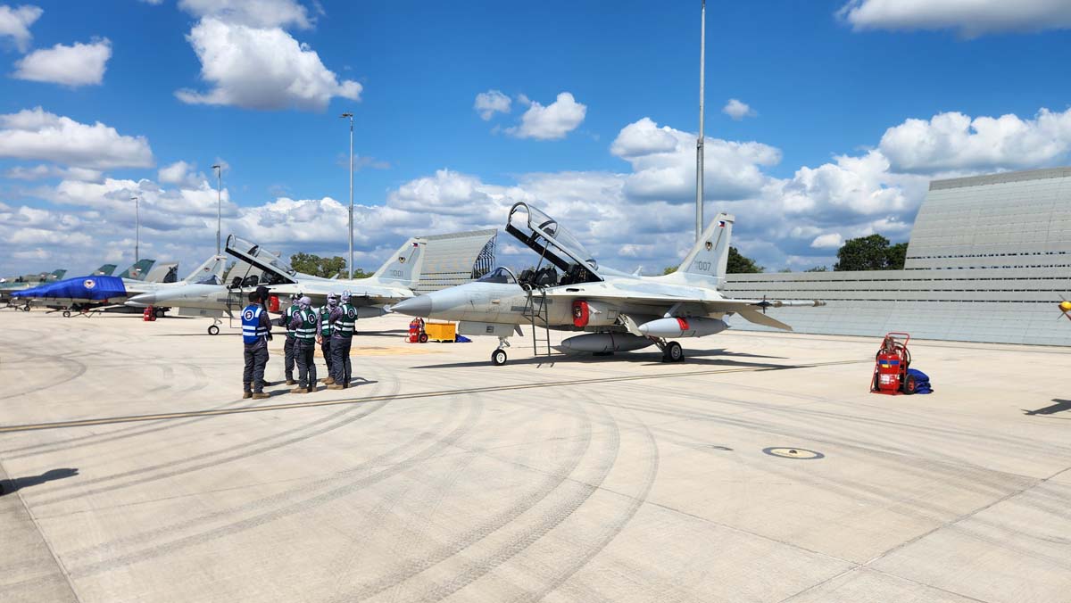 메인추출 - [현장 15장] F-15K 출격, 다국적 연합공중훈련 '피치블랙’ 훈련…필리핀 FA-50PH도 출격